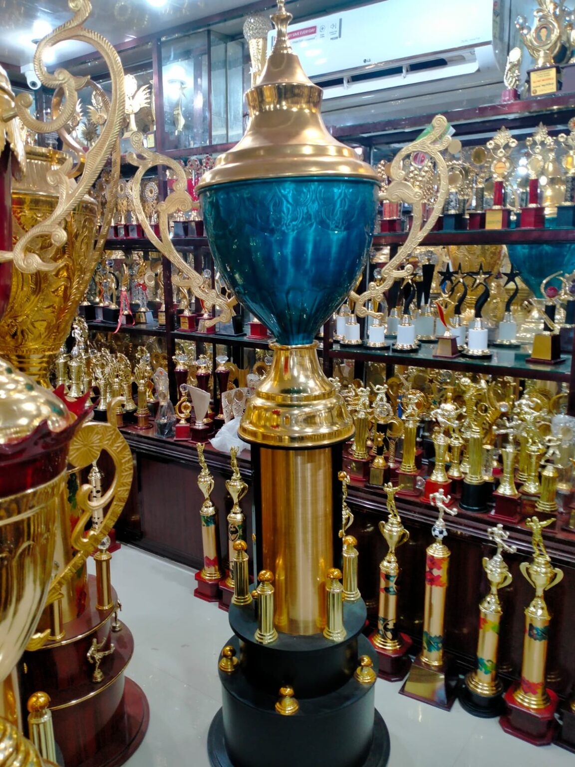 Latest Big Size Trophies - Trichur Trophies